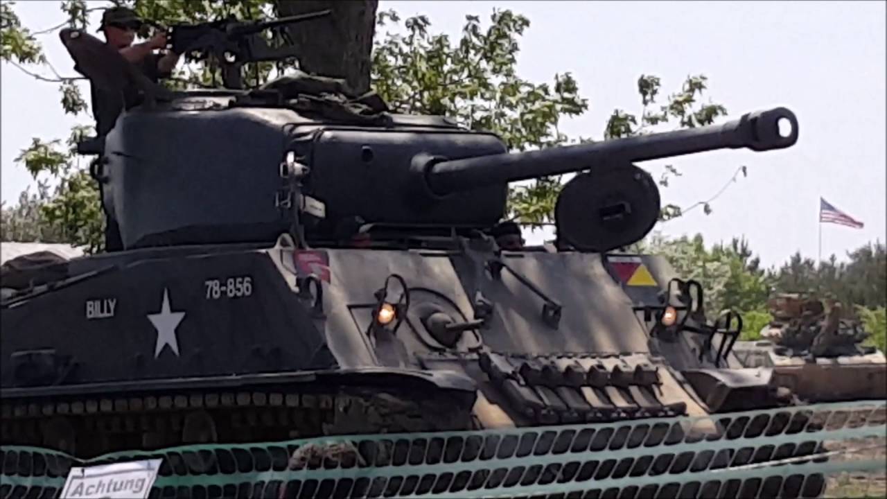 The Ontario Regiment RCAC Museum - WWII American Armor - YouTube