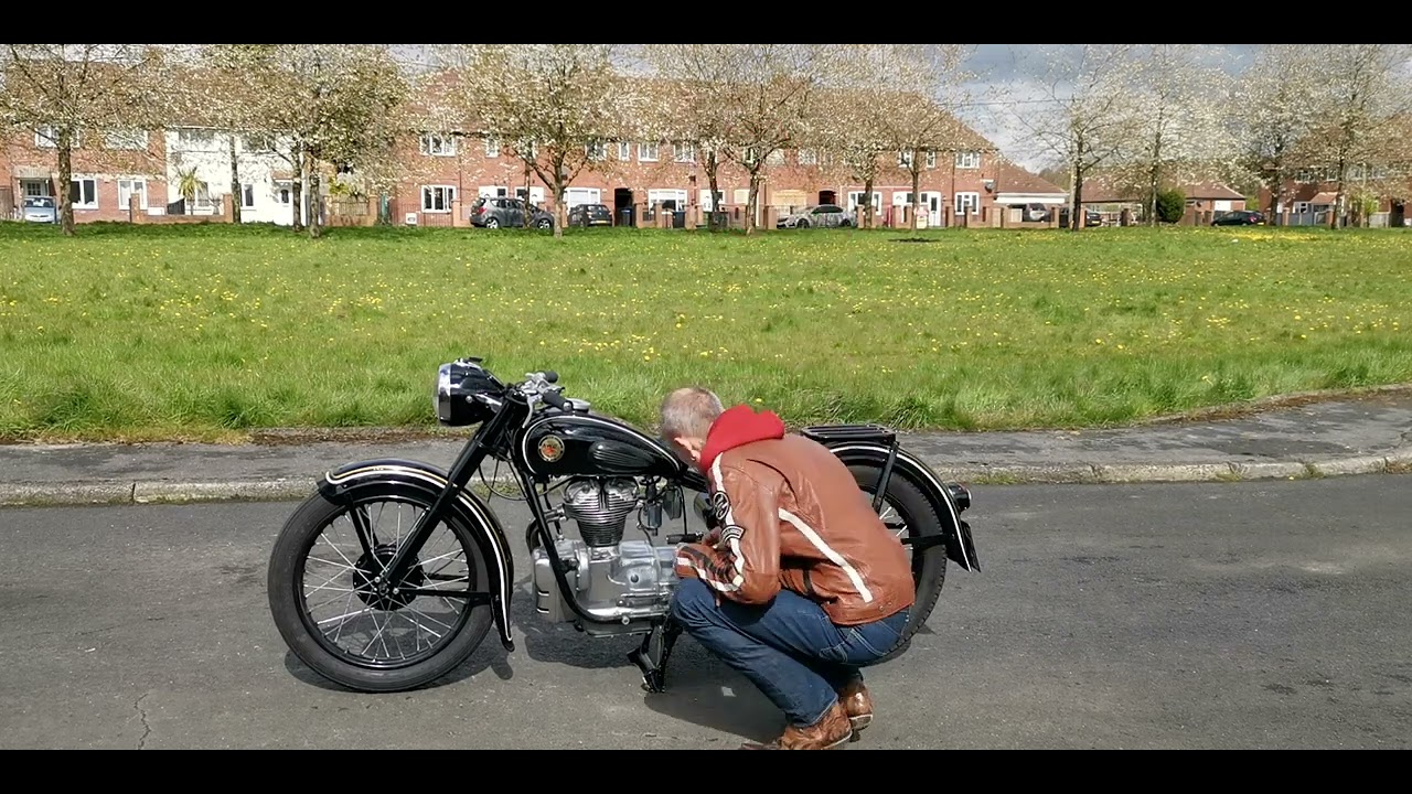 Simson Awo 425T. First cold start after 6 months of sitting. ️ - YouTube