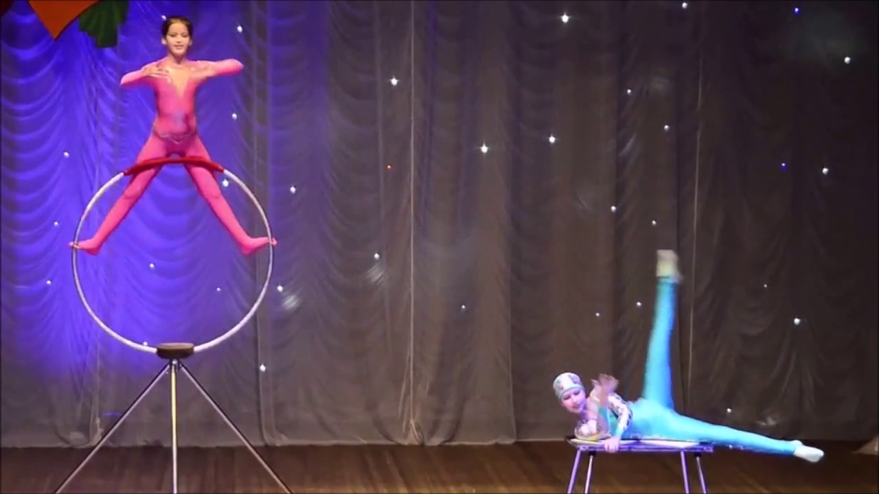 Contortion Contest: Trio Nomination - YouTube