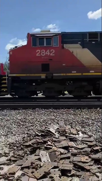 CAUGHT BC RAIL 3115 IN GEORGETOWN!!!! CN 2842 Leading in Georgetown KY On April 12, 2025 - YouTube