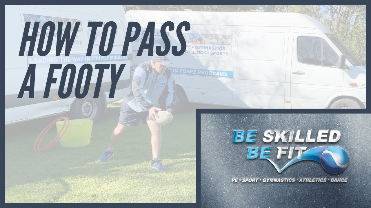 Masterclass - How to Pass a Footy - YouTube