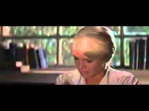 Zhivago se reencuentra con Lara en la biblioteca de Yuriatin - YouTube