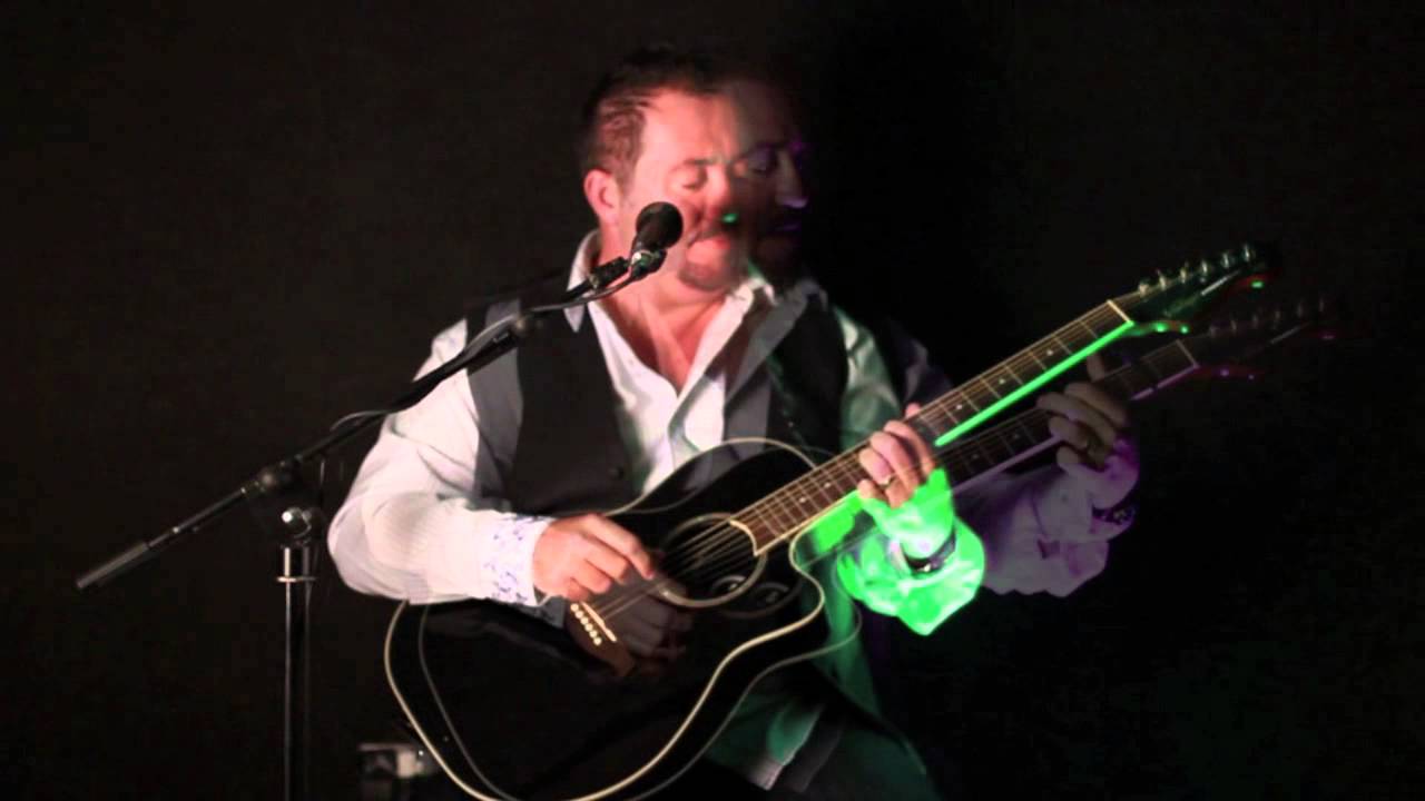 Dave Conley plays Acoustic Mellow hits - YouTube