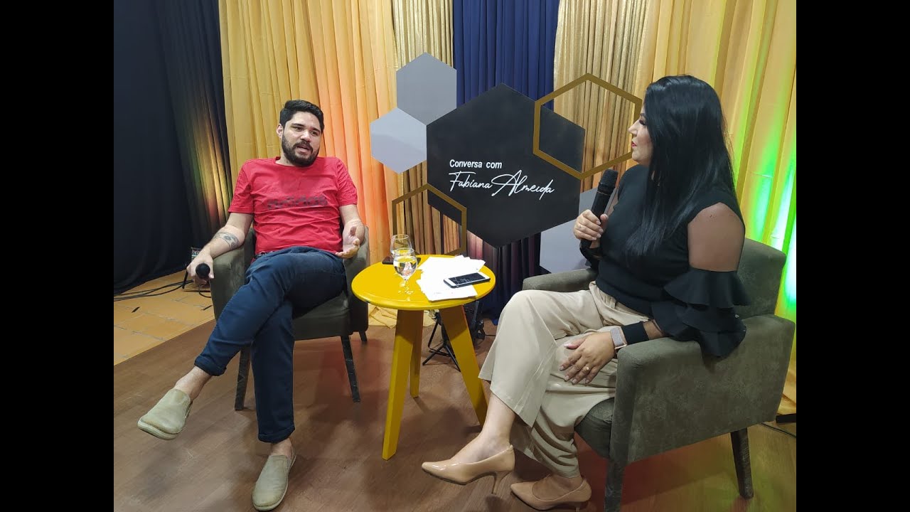 Entrevista com Leo Brito. - YouTube