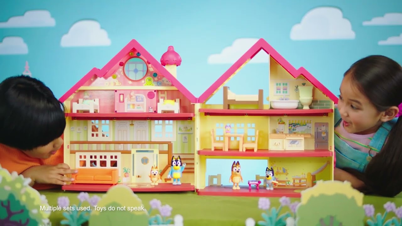 Bluey Ultimate Lights & Sounds Playhouse with Bluey, Bingo and ...