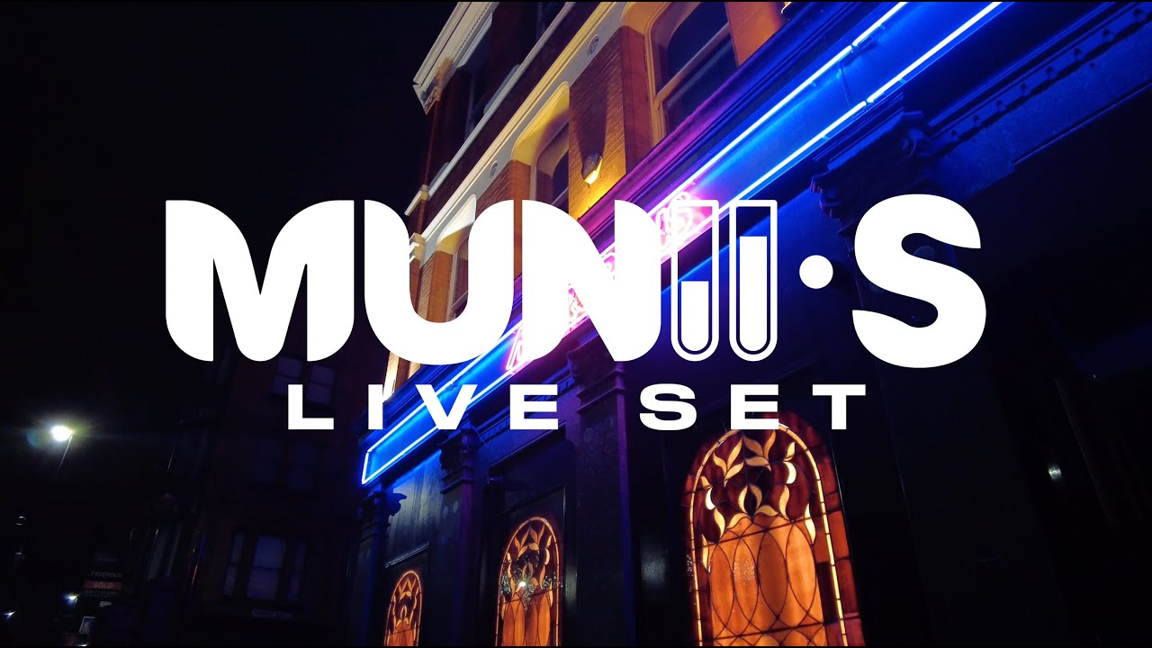 MUNII S: LIVE SET - JOJO'S || AFROSWING, OLD AFROBEATS, FUNKY HOUSE ...