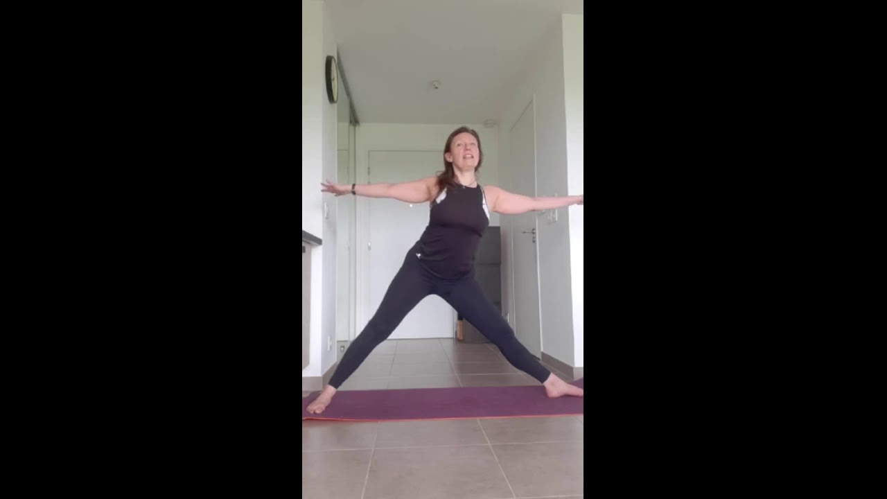 1h de stretching (streaming) - YouTube
