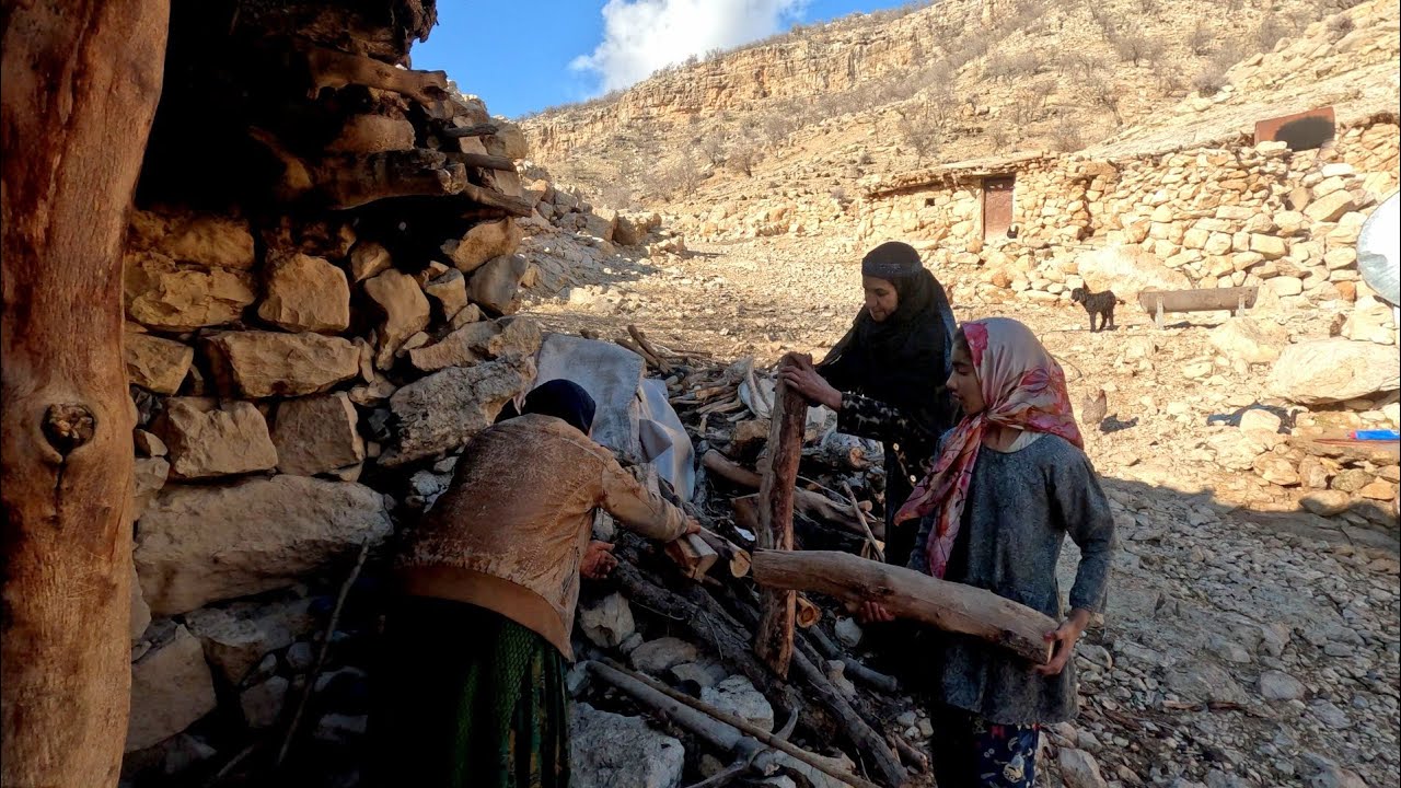 Iranian Nomadic Family Daily Life _ Nomadic & Village Lifestyle Of Iran ...