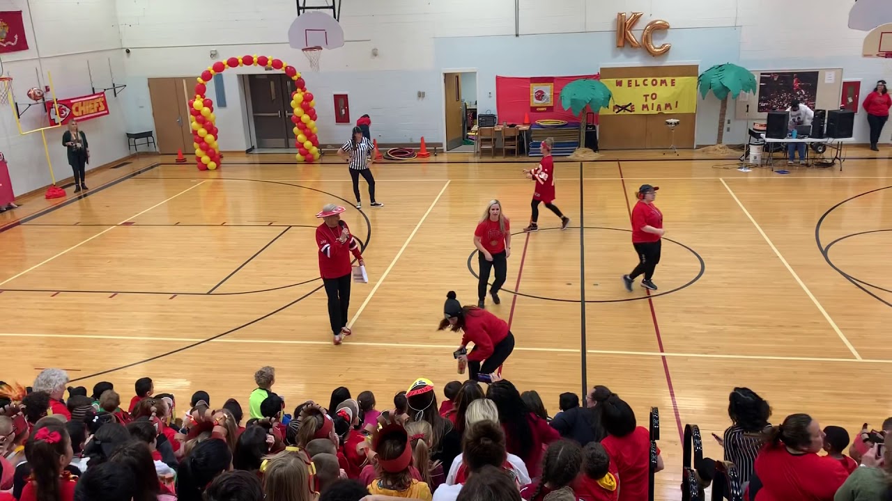 Chiefs Assembly Staff Dance - YouTube