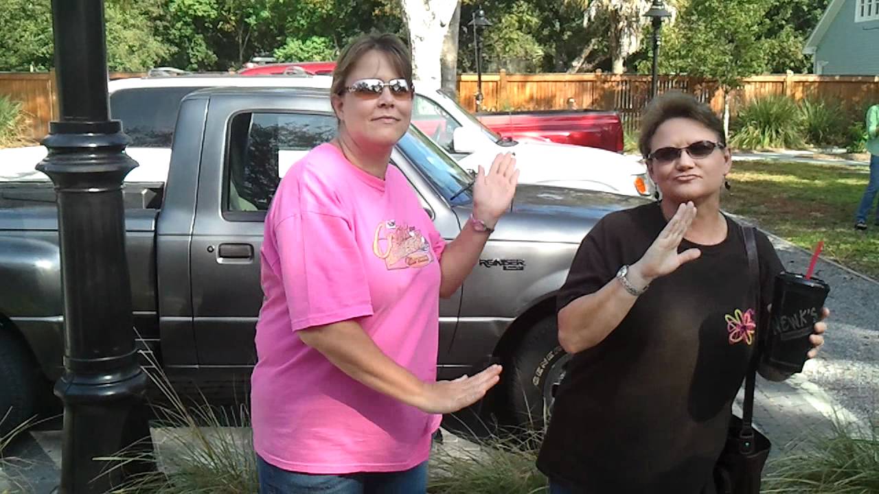 Dancing in the street - YouTube