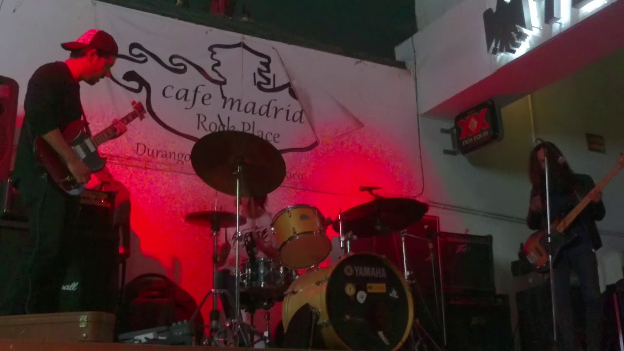 Saturno Grooves - (1/2) Café Madrid 13/10/18 - YouTube