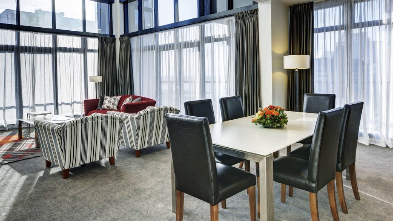 CityLife Auckland - Hotel in Auckland, New Zealand - YouTube