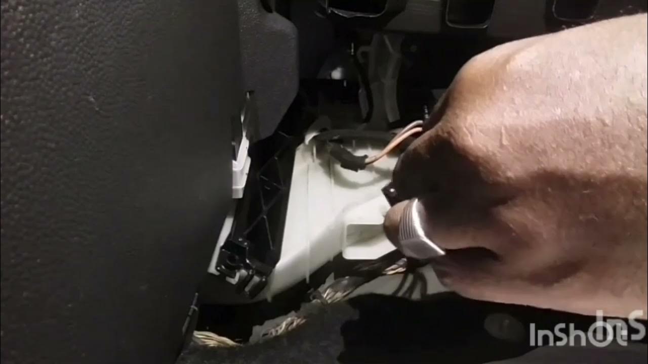 TUTO-🔄Changer la Résistance Pulseur d'aire🌡 habitacle/How to change the Cabin Air Pulsator ...