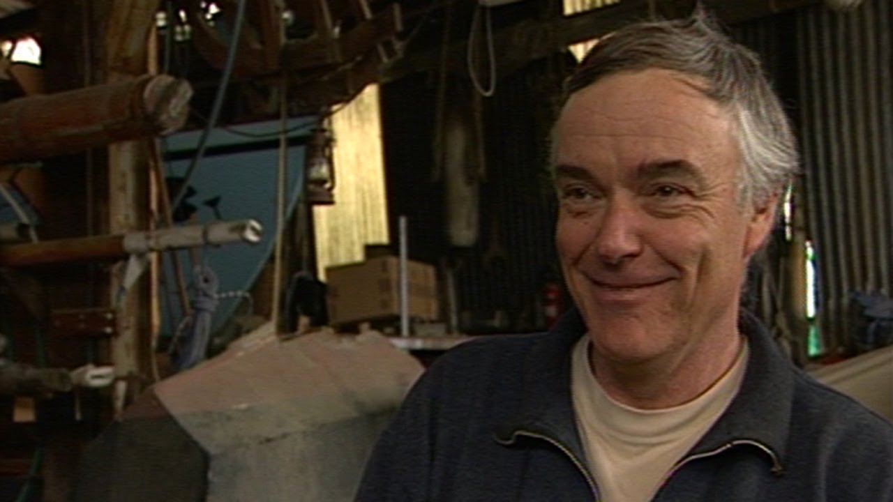 Philippe Durr, constructeur de bateaux - YouTube