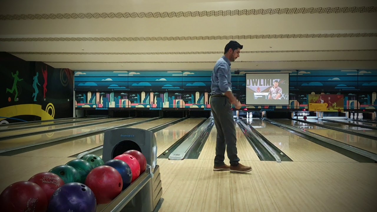 Game Vol. 1 (Bowling) - Avenues Mall Bowling Center - YouTube