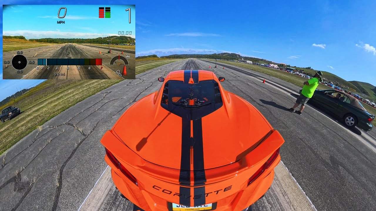 Flashlight Drags: Race 1 - C8 vs. Cavalier - YouTube