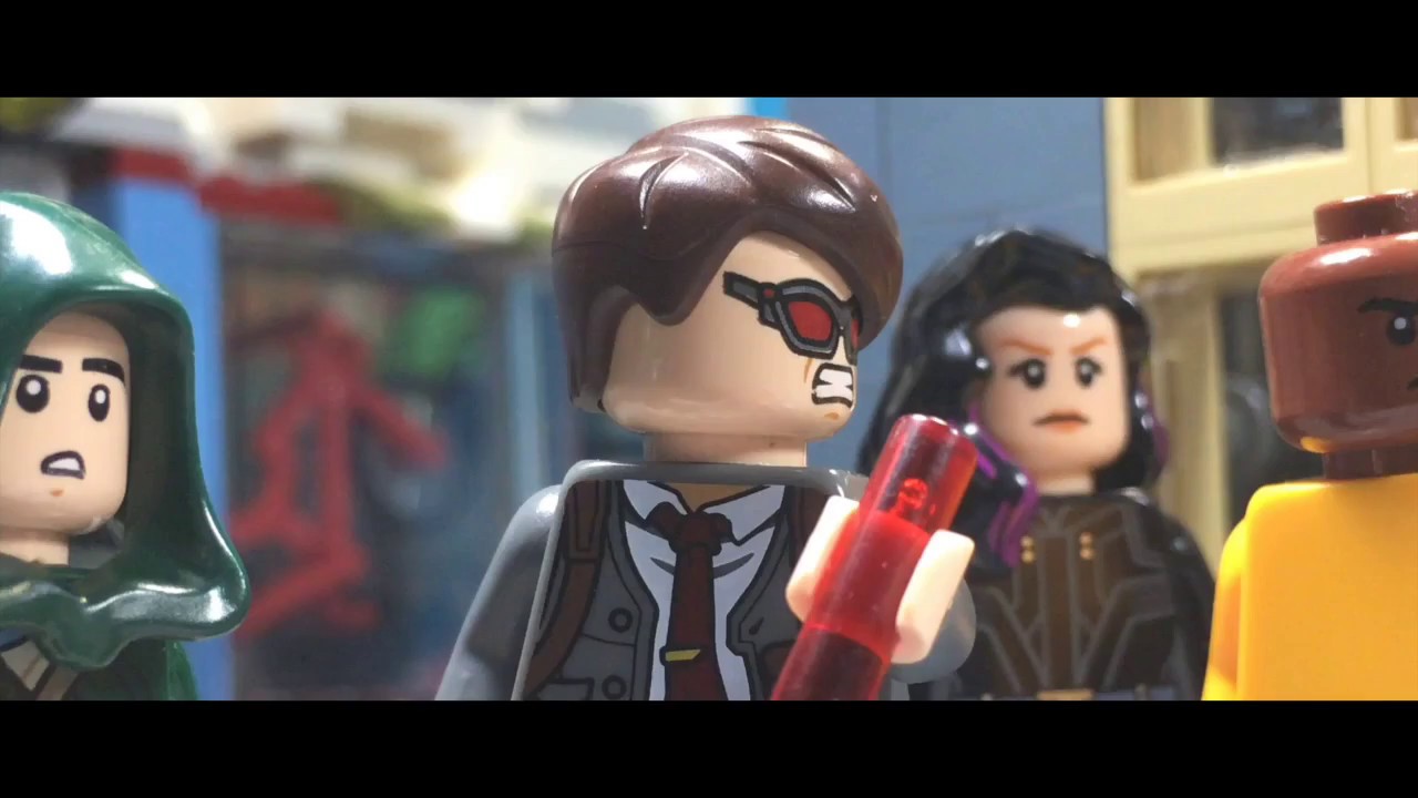 LEGO DEFENDERS - YouTube