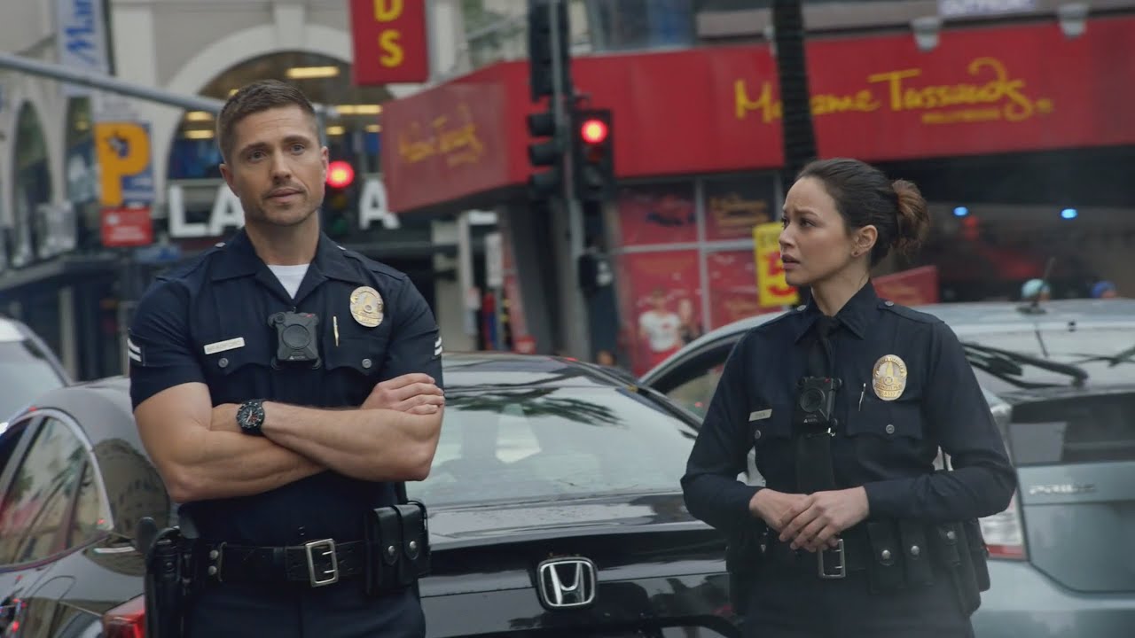 Race through Hollywood Walk of Fame – The Rookie 1x01 | Chenford Clip 6 ...