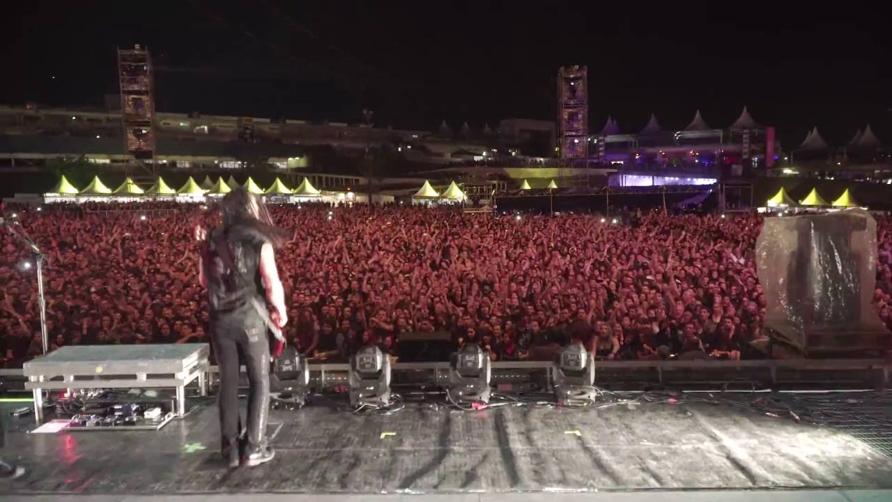 Disturbed on Tour: São Paulo Crowd Goes Crazy - YouTube