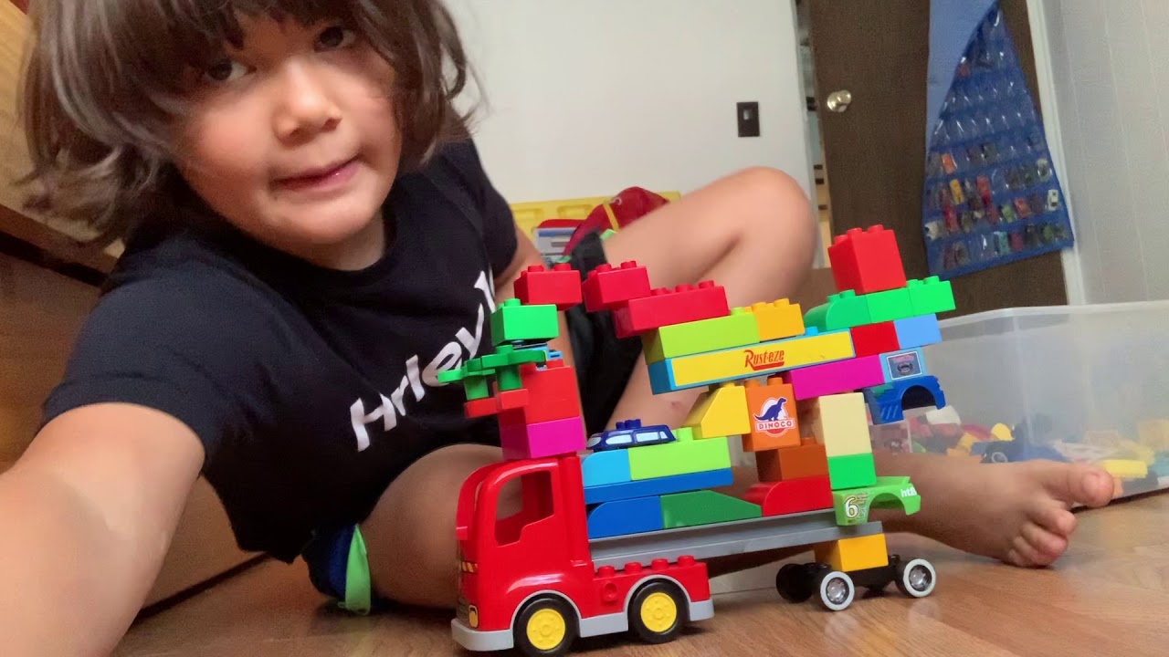 LEGO building random things part 3 - YouTube