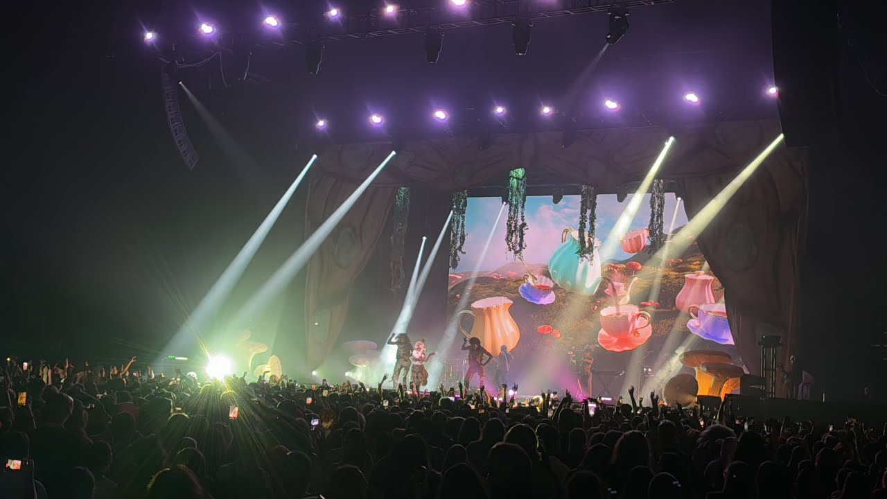 Melanie Martinez - PORTALS Tour (full show) - Auckland, 2024 - YouTube