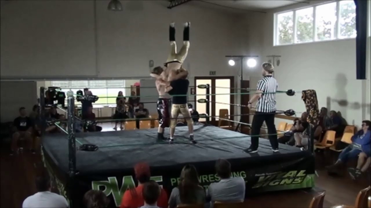 Steven Busch vs Stix vs Magum - YouTube