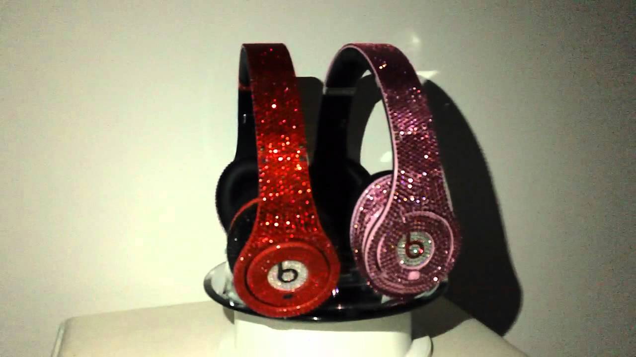 MONSTER BEATS STUDIO RED AND ROSE MADE WITH SWAROVSKI CRYSTALS - YouTube