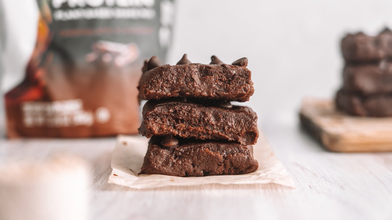 MCT Protein Brownie Bars | Nutiva - YouTube