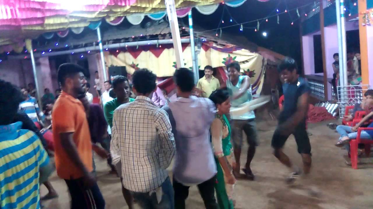 Full on dhangad dhinga in my baraat thank you friends - YouTube