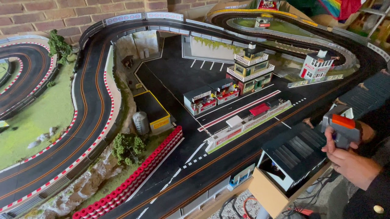 Catalunya Pequeno scenic Scalextric Layout 2021 test drive - YouTube