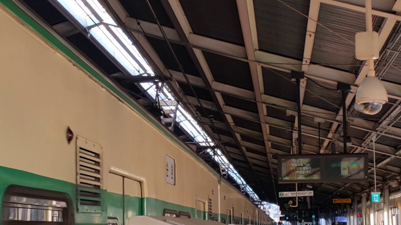 서울메트로 2호선 신도림행 열차 강변역 발차 (MELCO Chopper) - YouTube