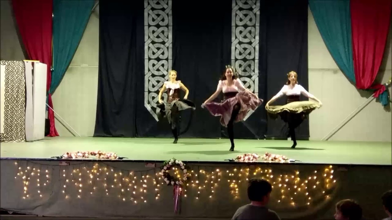 Gerry's Reel - Folk Irish Celtic Circle Dance - YouTube