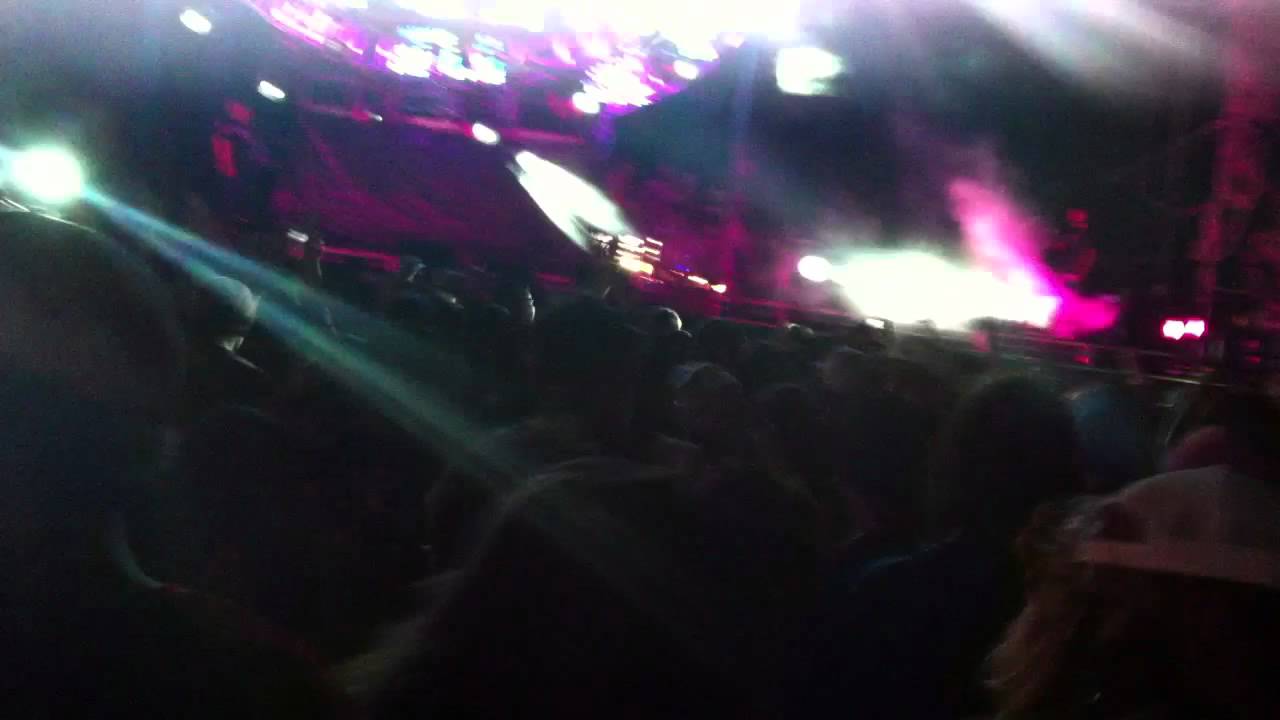 Edc 2011 Bass Pod Stage - YouTube