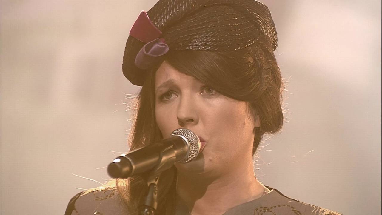 Katy Carr - O mój rozmarynie | "Niezłomnym - Honor" - YouTube