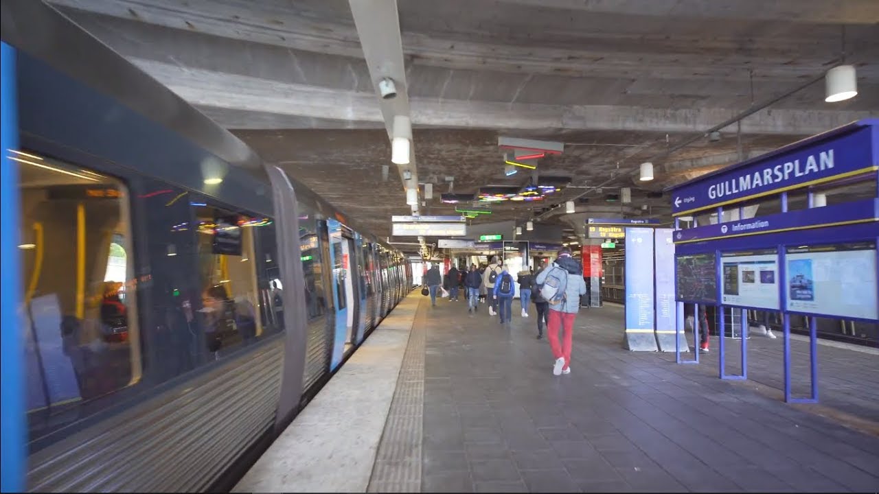 Sweden, Stockholm, subway ride from Medborgarplatsen to Gullmarsplan ...