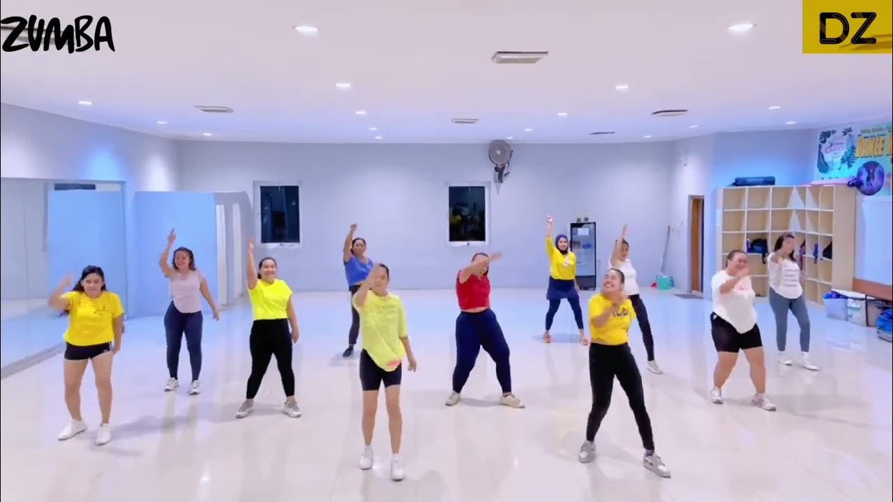Bow Chika Wow it| Dz Crew | zumba Kupang - YouTube