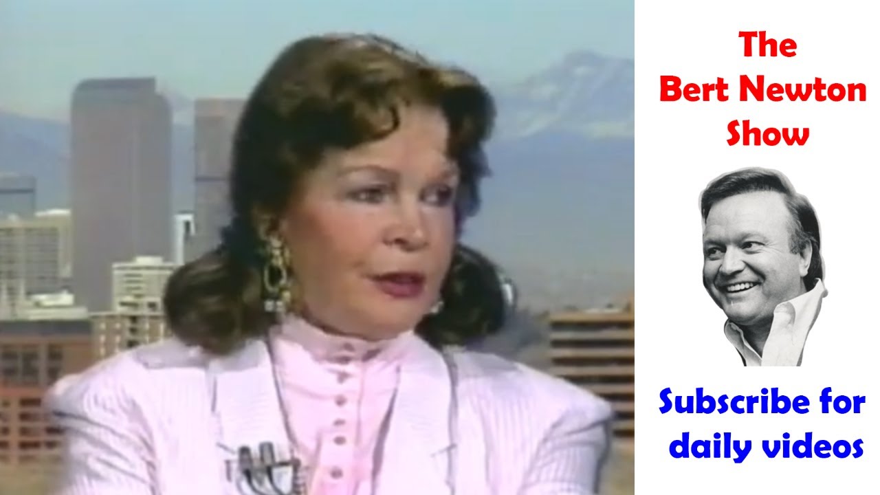 Astrologist Linda Goodman in 1989 - Analysis on Bob Hawke, John Howard, and Bert Newton - YouTube
