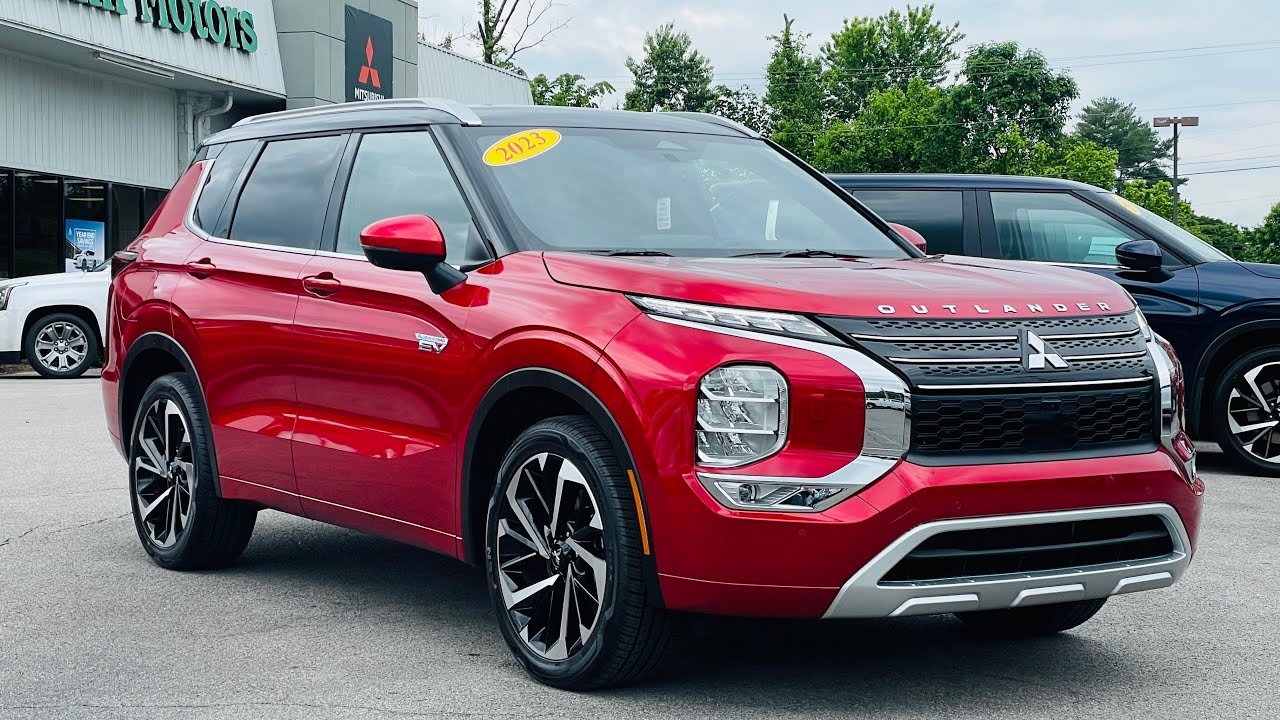 Red 2023 MITSUBISHI OUTLANDER PHEV SEL S-AWC - YouTube