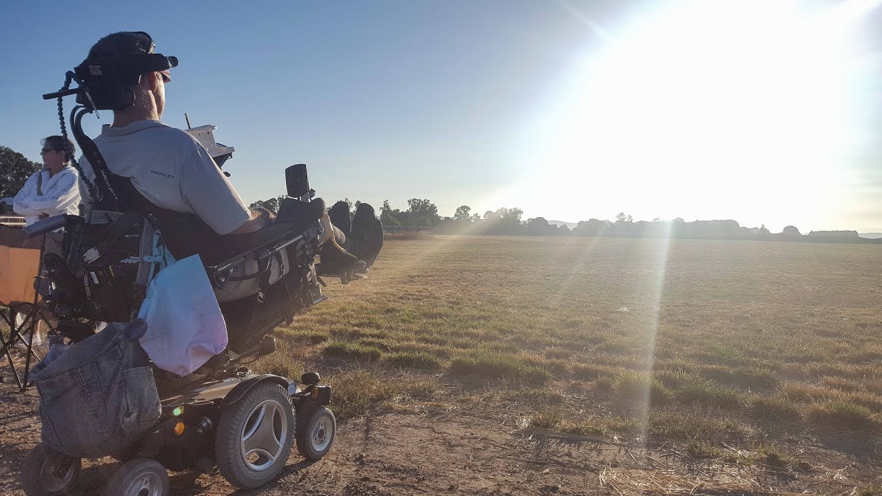 HOW I USE A WHEELCHAIR AS A QUADRIPLEGIC - YouTube