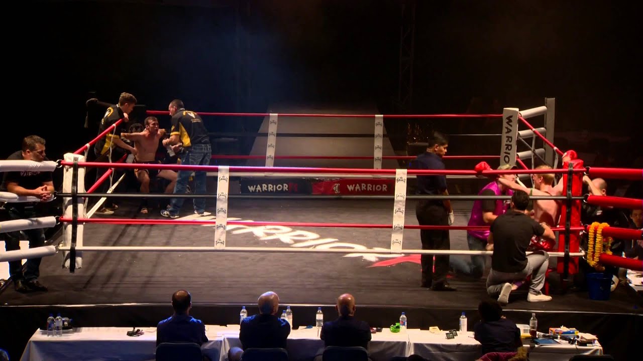 Charlie Bubb V Scott Bullock - YouTube