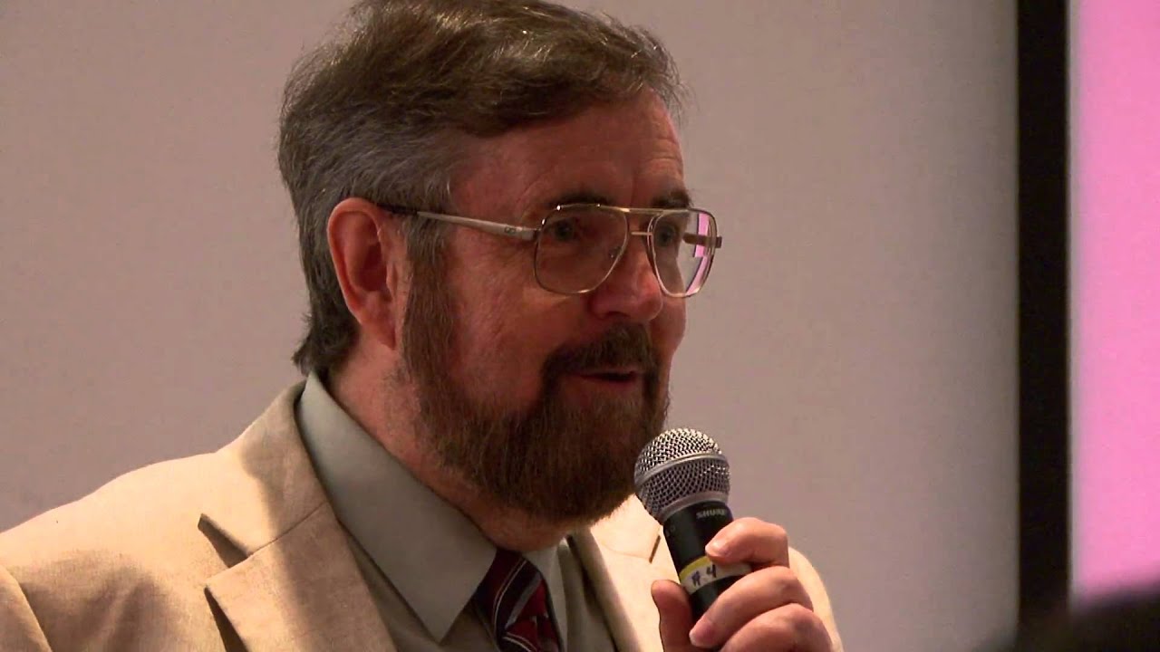 NJIT Provost Ian Gatley greets our International Students - YouTube