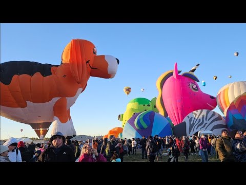 Albuquerque International Balloon Fiesta - Special Shapes Rodeo Day 2 w ...