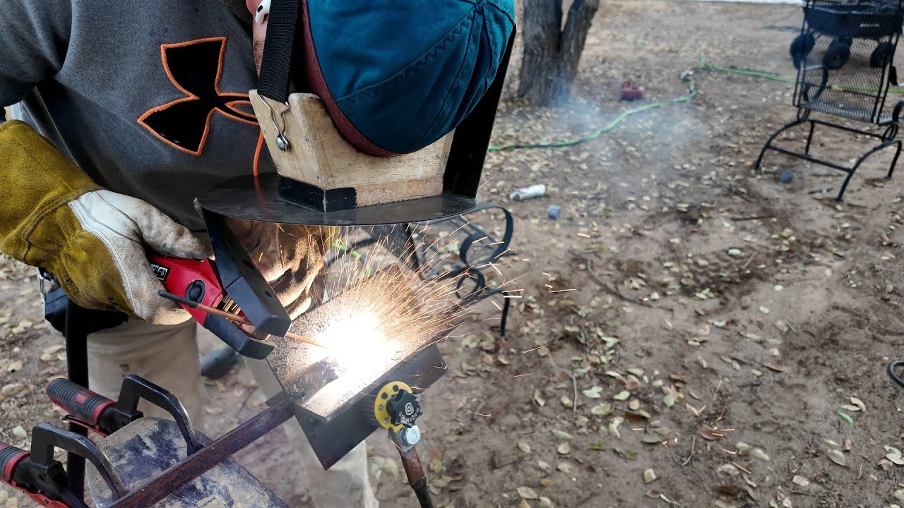 Learning how to carbon arc gouge with a Hobart champion elite 225 - YouTube