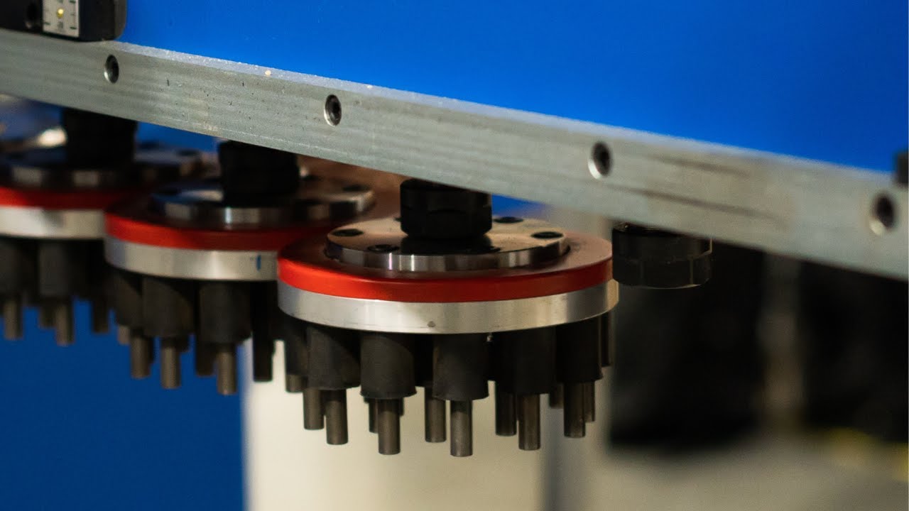 Costa: Heavy Slag Removal - YouTube