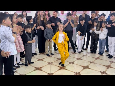 İman Zaman Aglama Yeni Toy Mahınısı Balaca Qızın Rəqsi İmani Ağlatı😱😍2023