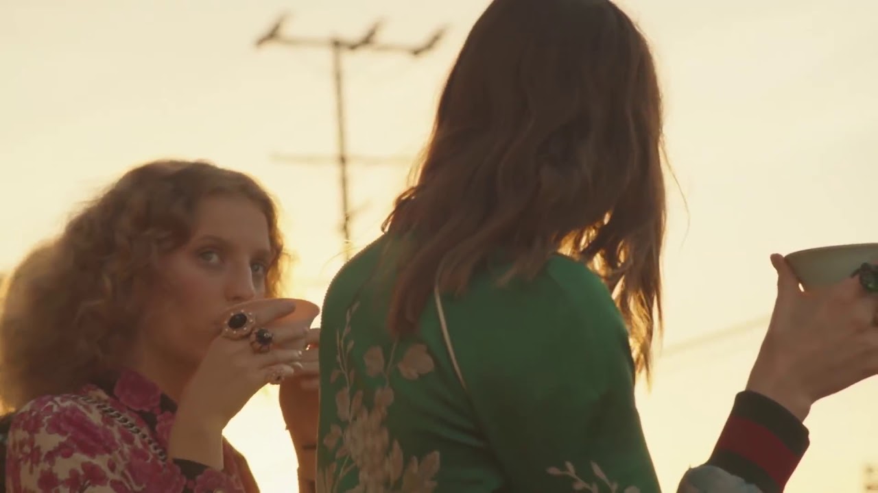 Canción anuncio Gucci Bloom The Campaign Film - YouTube
