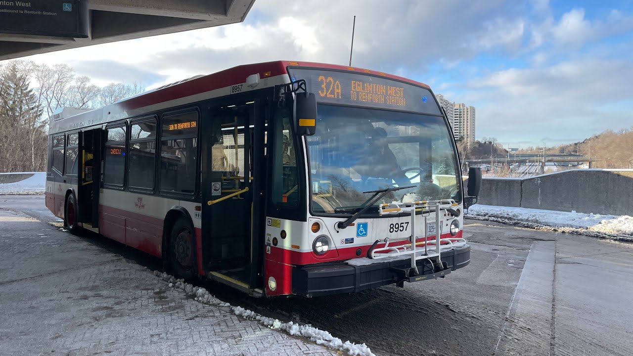 TTC 32 Eglinton West Bus Ride: Eglinton Stn to Eglinton West Stn - YouTube