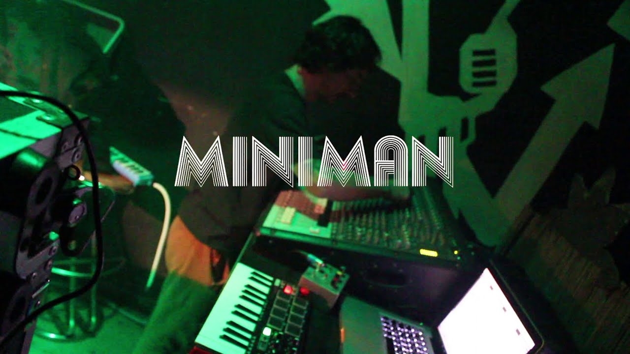 Warrior Charge Dub, Miniman (AKC Medika/Attack 2.4.2016.) - YouTube