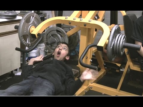 Crazy Max Bench Press - Funny - YouTube