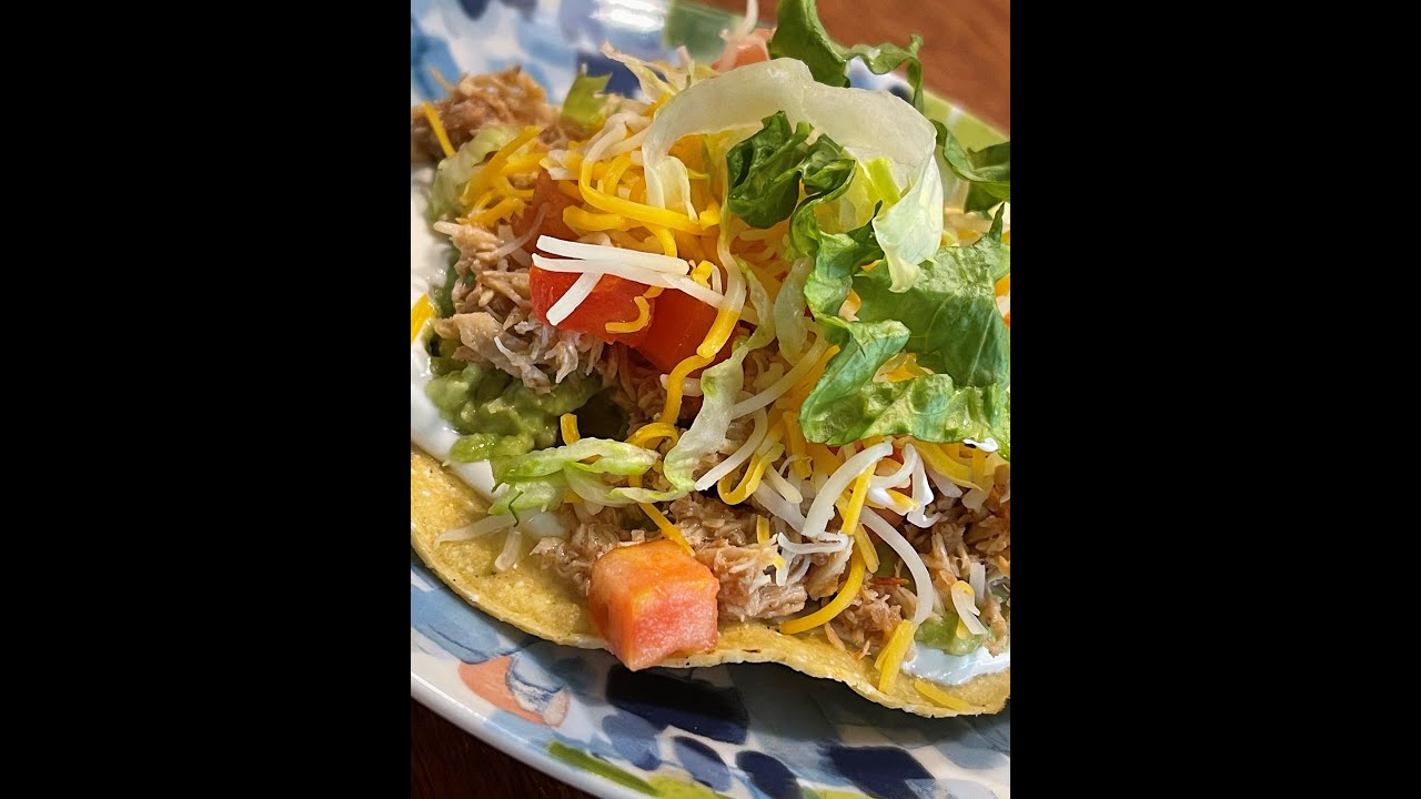 Chicken thighs hard-shell tacos - YouTube